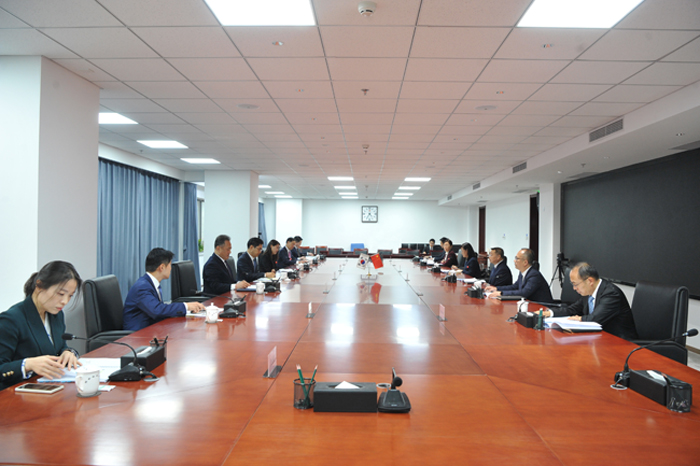 Hu Jinglin Meets with Changki KIM, the Commissioner of National Tax ...